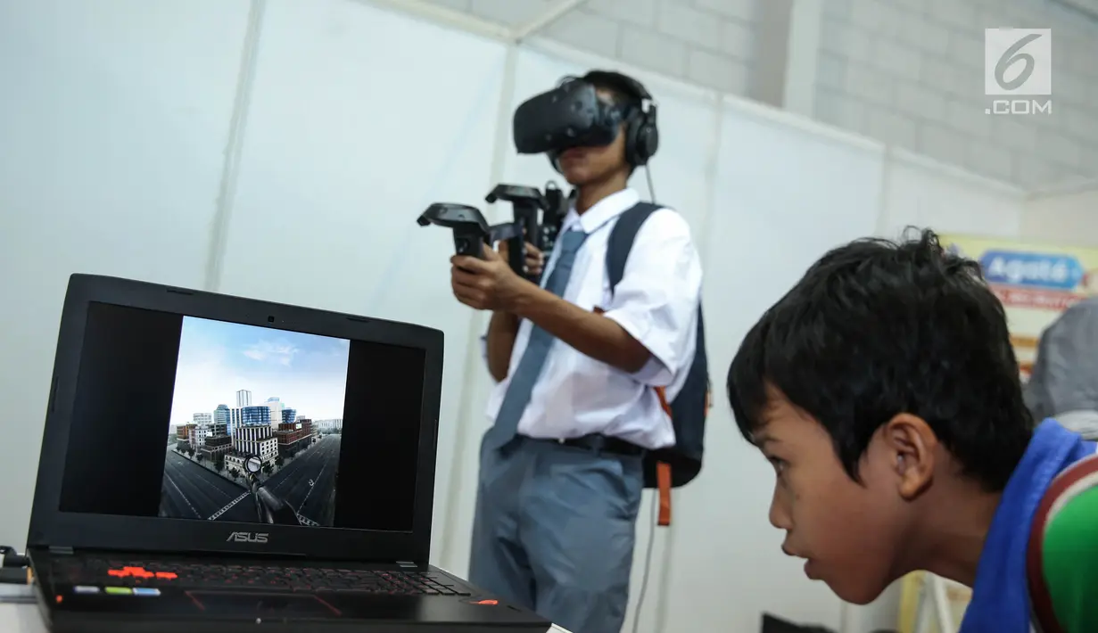 PHOTO: Serunya Para Siswa Belajar Iptek di Bekraf Habibie Festival 2017 ...