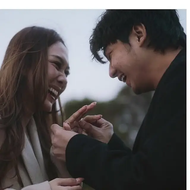 6 Potret Arbani Yasiz Lamar Raissa Ramadhani di Jepang, 3 Tahun Pacaran ...