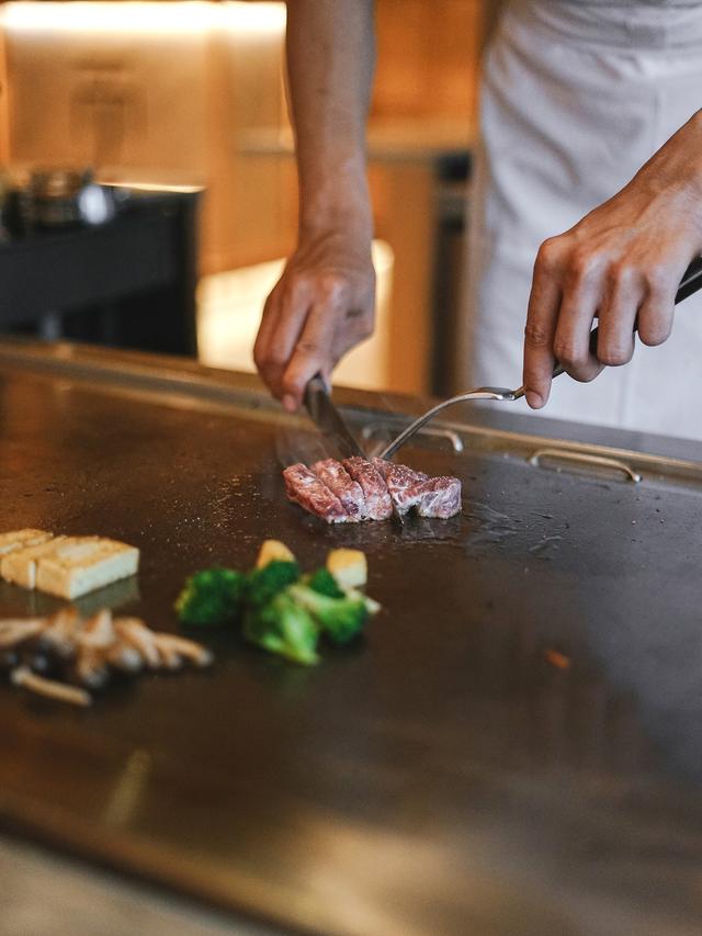 Maison Tatsuya Pakubuwono Hadirkan Atraksi Chef Live Teppanyaki Khas ...