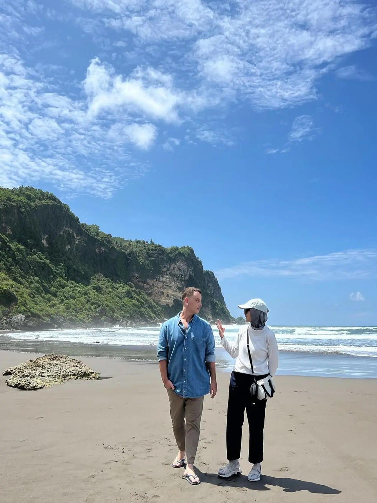 8 Potret Kebersaman Zaskia Adya Mecca dan Dave Moffatt, Kini Jadi ...