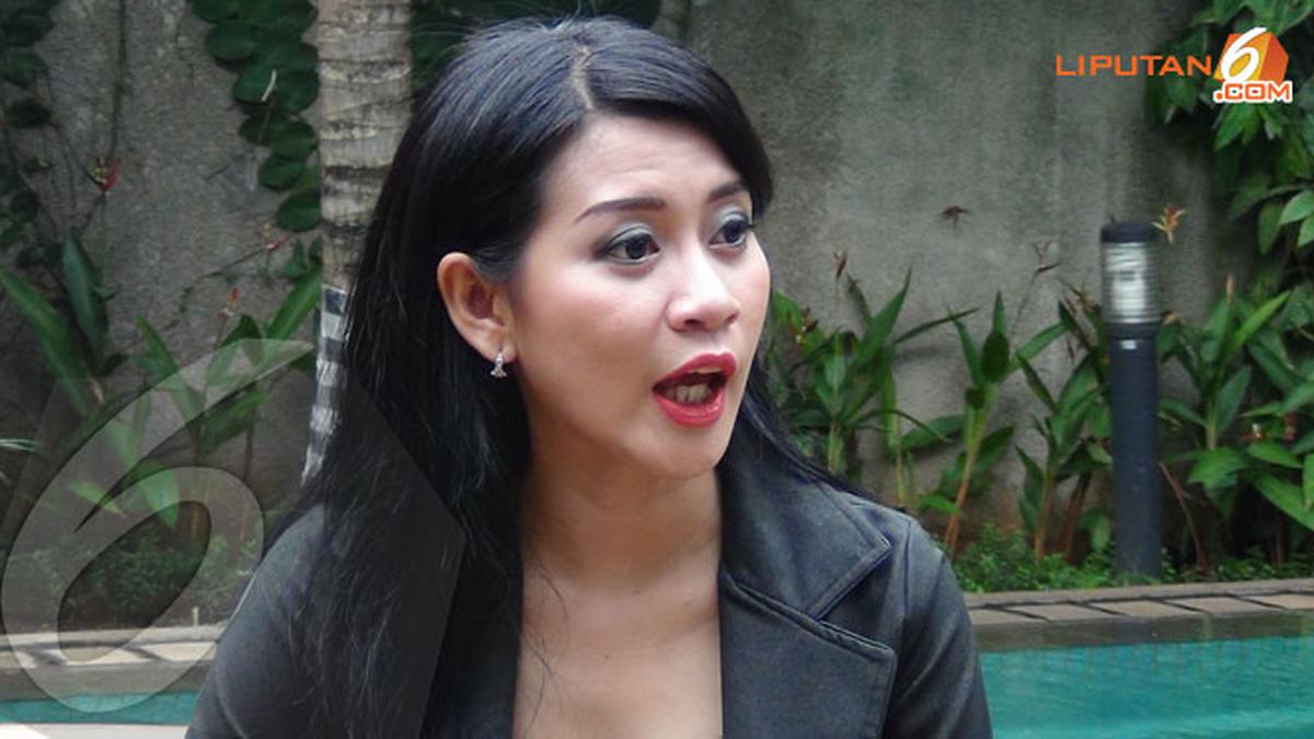 Pemukulan Febryani Dilerai Kapten, Pejabat Teriak-teriak - ShowBiz ...
