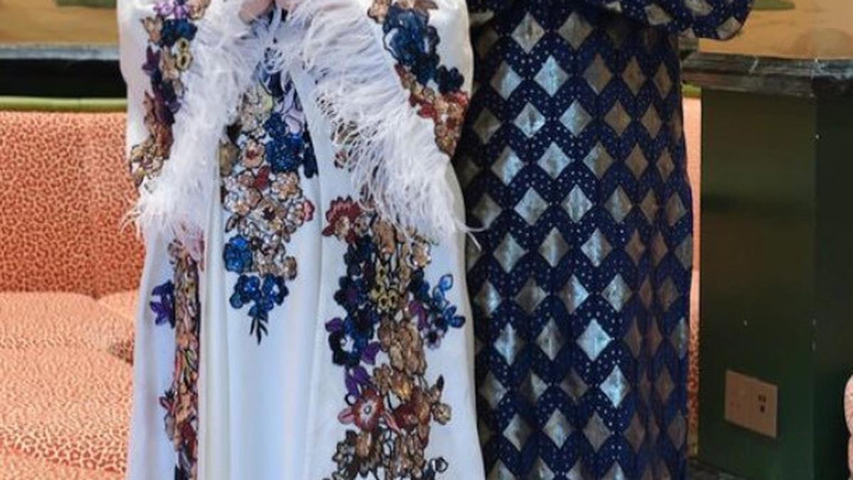 6 Gaya Publik Figur Rayakan Lebaran di Luar Negeri, Syarini di ...