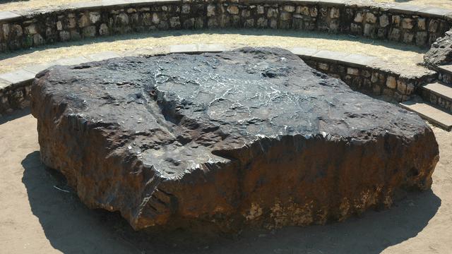 5 Hal Terkait Penemuan Batu Meteor yang Dijual Josua Hutagalung Rp 214 ...