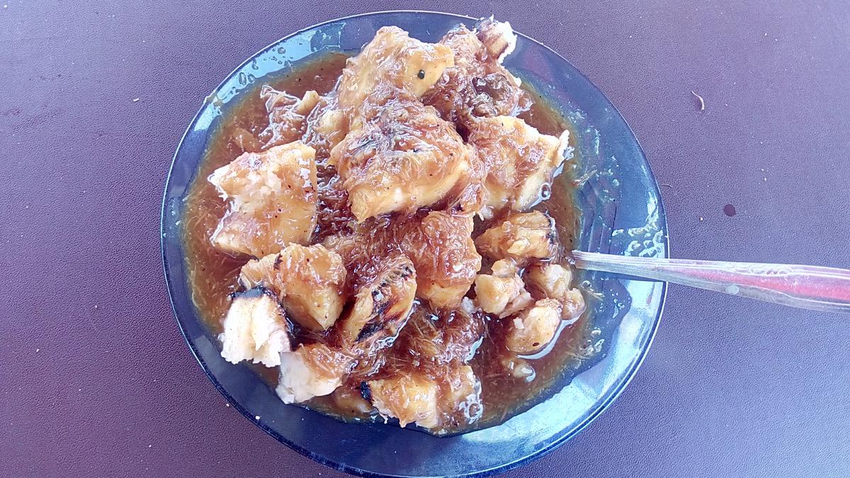 Colenak, Kuliner Manis Pelengkap Minum Kopi, Pernah Coba? - Regional ...