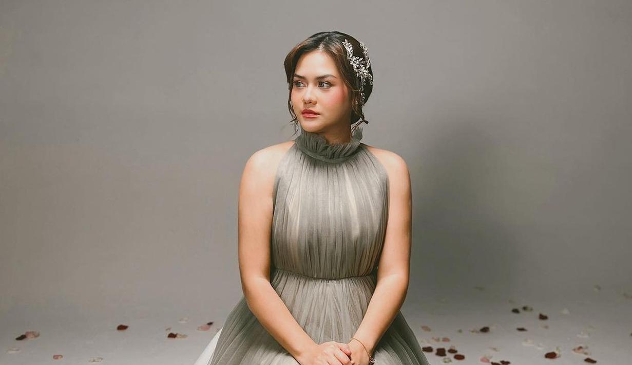 Lama Tak Tersorot, Potret Terbaru Mytha Lestari Mamamia yang Kini Sudah Jadi Ibu - Foto Liputan6.com