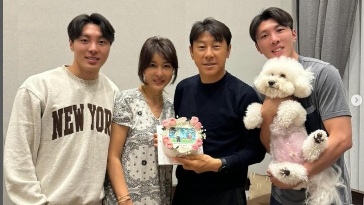 Potret Istri Shin Tae Yong, Cha Young Joo yang Awet Muda dan Suka ...