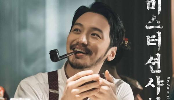 6 Fakta Film Keluarga Super Irit Karya Danial Rifki: Adu Akting Dwi ...