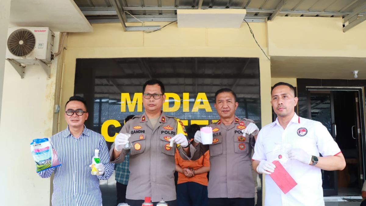 Polisi Gerebek Industri Rumahan Pembuatan Sabu di Lampung Timur, Pelaku ...