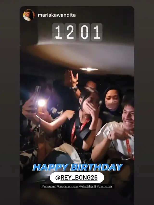 5 Momen Rey Bong Rayakan Ultah ke-17, Dapat Kejutan dari Keluarga ...