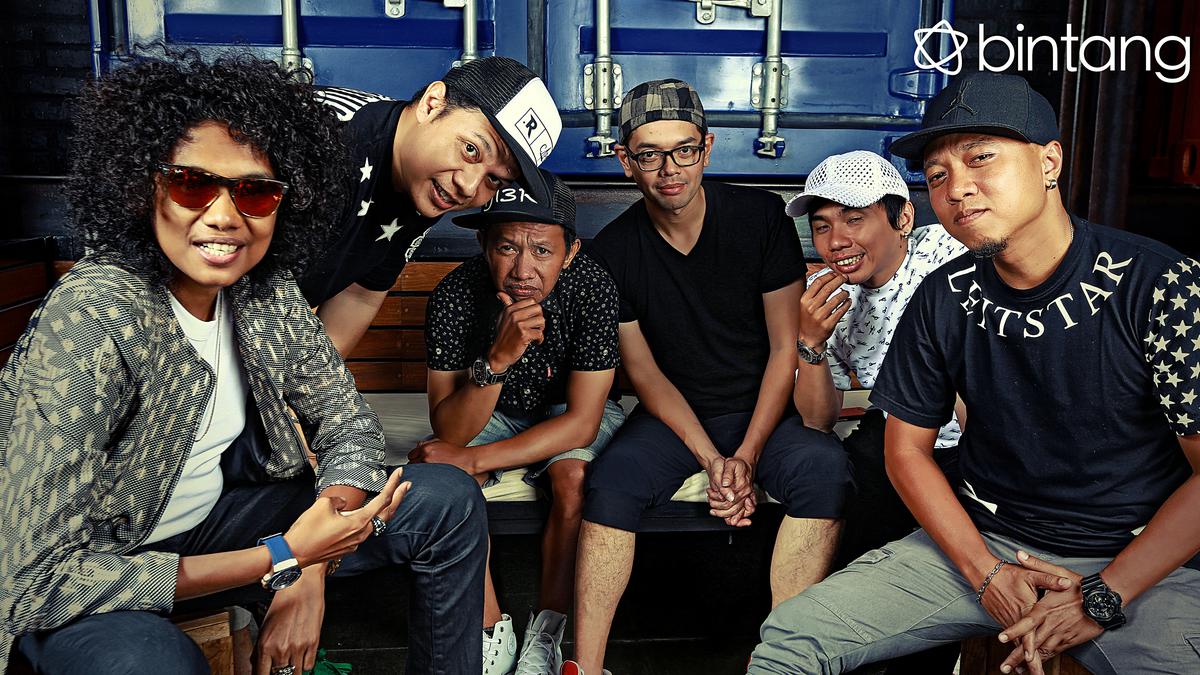 Derita Paul T Five Sulit Cari Sepatu karena Ukuran Kaki Terlalu Besar ...