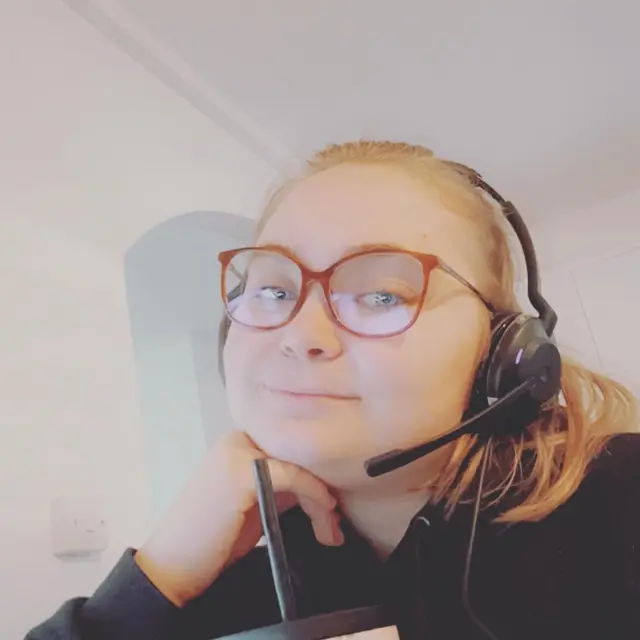 6 Potret Terbaru Jess Smith Pemeran Bayi Matahari di Teletubbies, Hamil ...