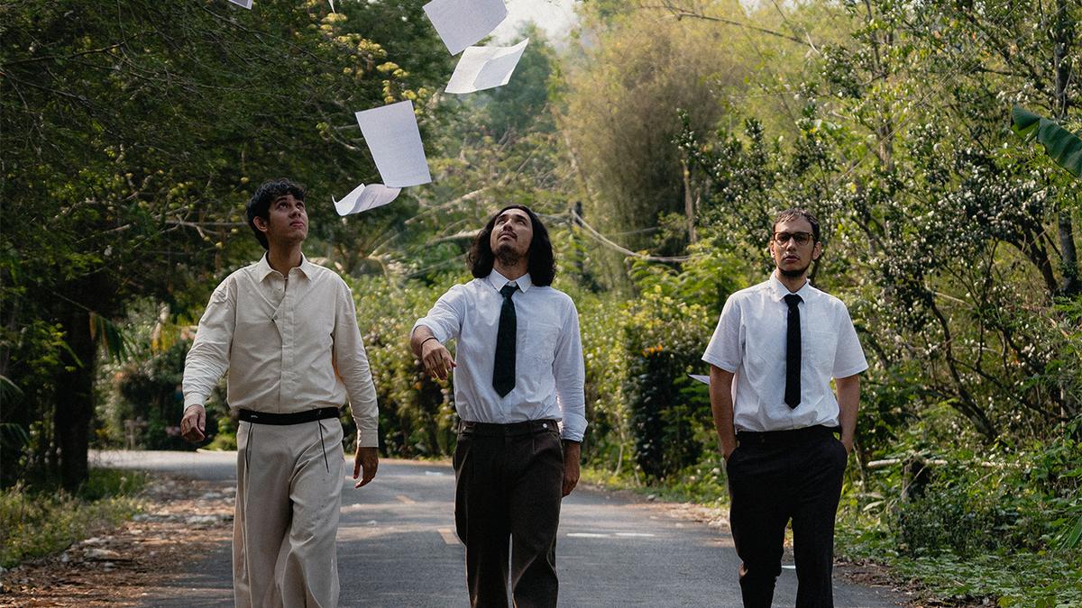 Manja Band Asal Bali Berintrospeksi Sambil Ekspresikan Sisi Sensitif ...