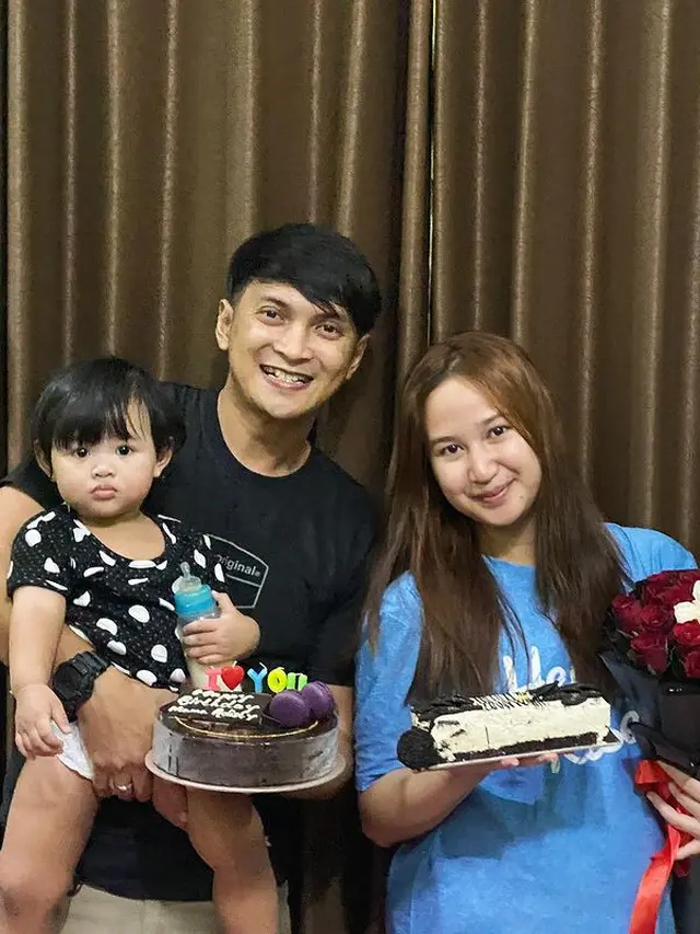 6 Potret Reiner Manopo dan Adisty Juniar Umumkan Kehamilan, Masuki ...