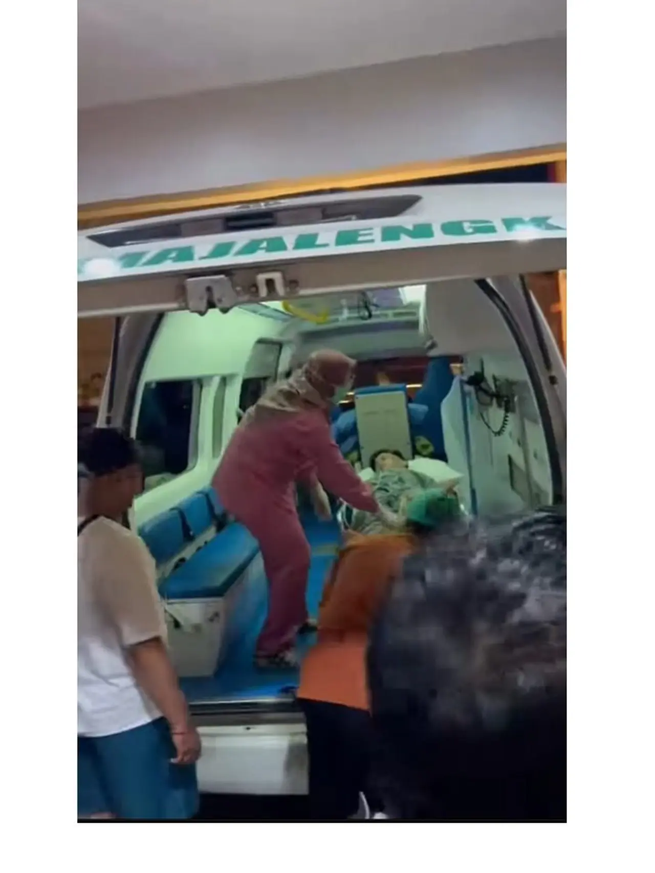 6 Potret Ruben Onsu yang Dilarikan ke RS, Sarwendah dan Jordi Onsu Tak Tahu - Hot Liputan6.com