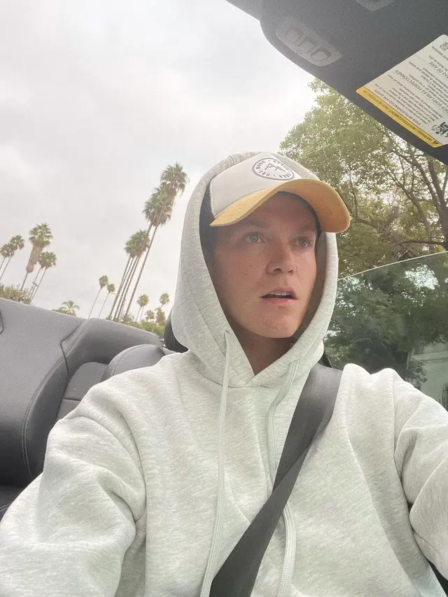 6 Fakta Jamie Miller, Penyanyi Lagu Here's Your Perfect yang Telah ...