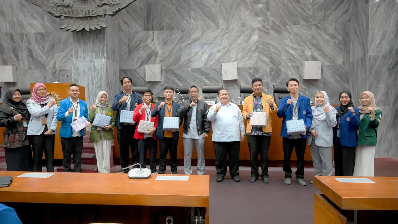 Magang di Rumah Rakyat DPR RI, Mahasiswa Ditantang Beri Masukan Renstra Setjen DPR RI 2024-2029 ...
