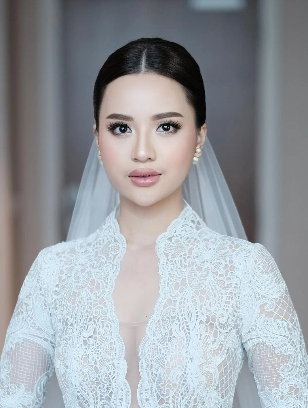 Potret Romantis Anggi Marito Resmi Menikah dengan Pilot, Riasannya ...