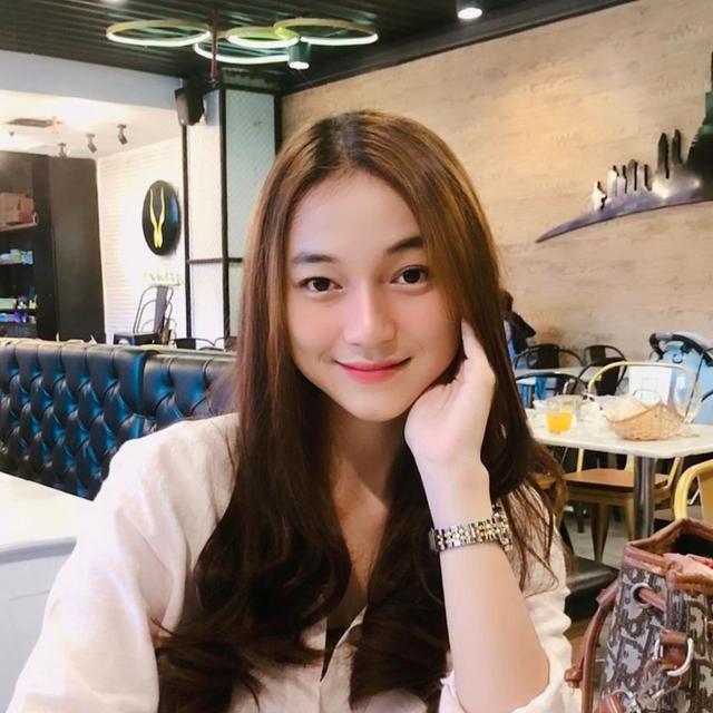 6 Potret Shella Anggia Pemenang Miss Celebrity 2023, Mulai Karier di ...