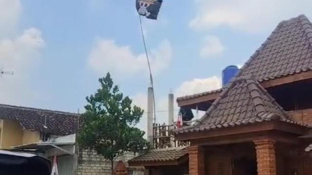 Asal-usul dan Duduk Perkara Bendera One Piece Banyak Dikibarkan ...