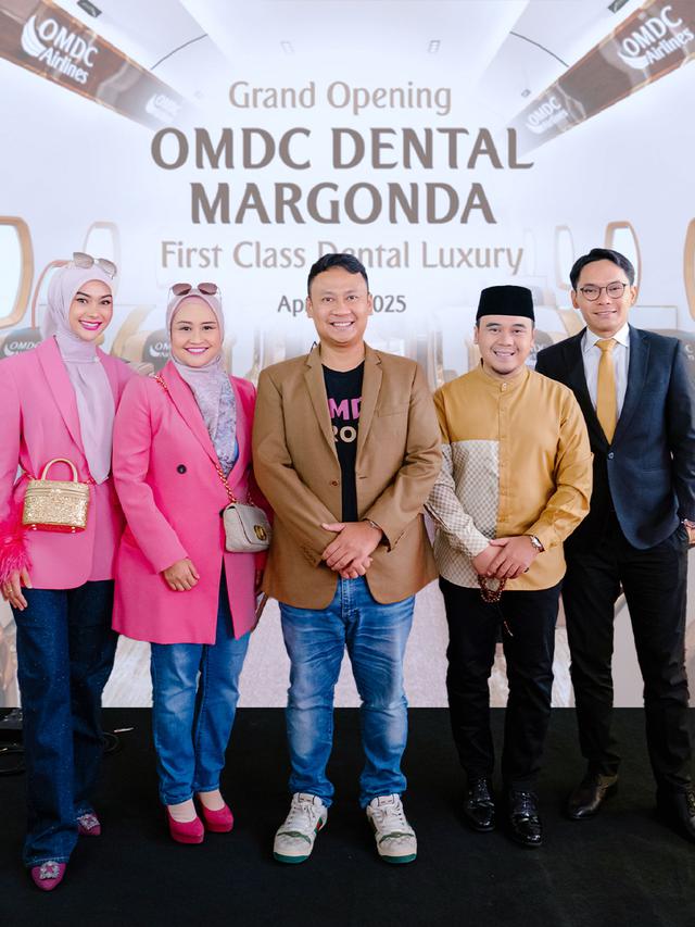 drg. Oktri Manessa Gandeng Indah Nada Puspita Perkenalkan Klinik Gigi ...