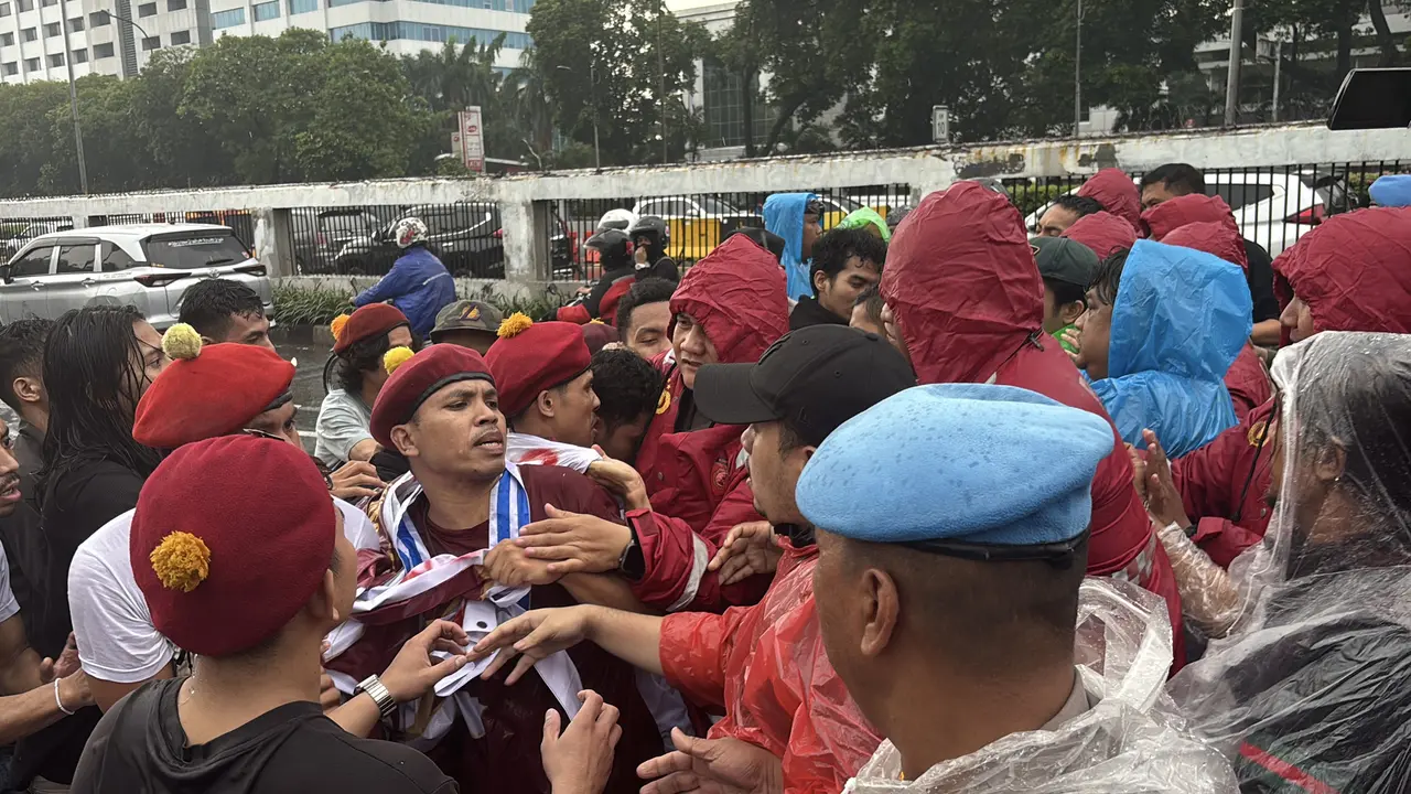 Daftar BEM dan Elemen Mahasiswa yang Demo di Jakarta Hari ini