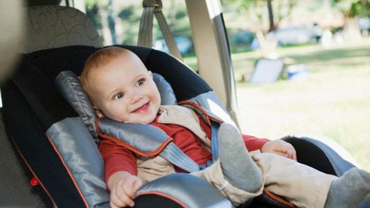 Begini Menyulap Jok Mobil yang Lusuh Seperti Baru - Otomotif Liputan6.com