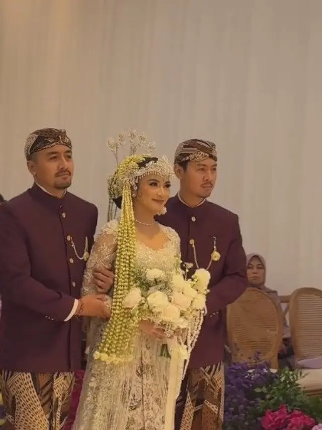 6 Potret Kebersamaan Mahalini dan Keluarga, Tetap Kompak Setelah Pindah ...