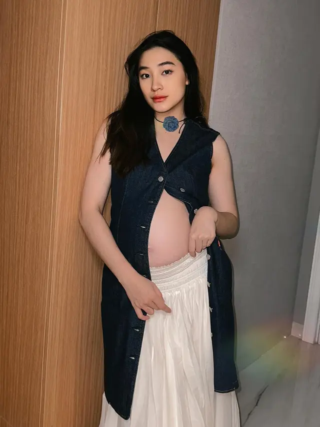 Tampil Stylish, Ini 7 Potret Patricia Devina Pamer Baby Bump - Hot Liputan6.com
