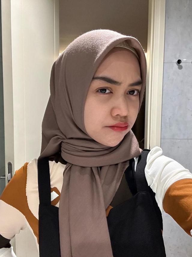 Ria Ricis Terharu Follower-nya Pengin Umrah Tapi Duit Tak Cukup ...