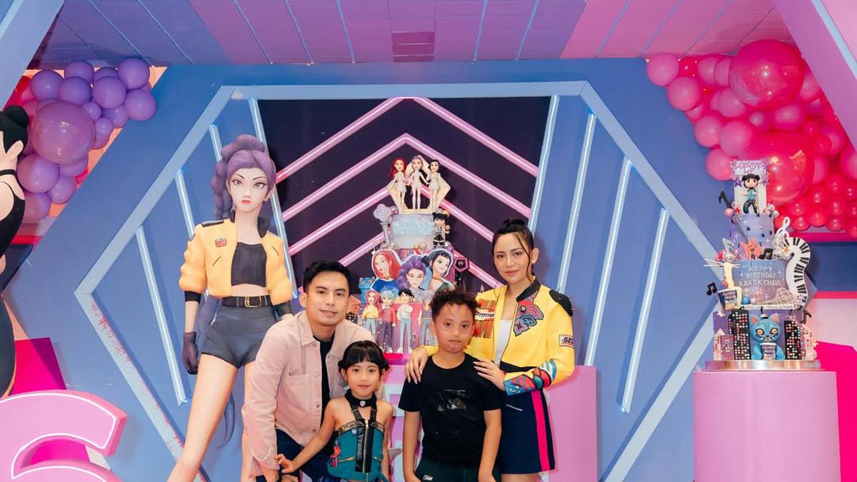 Gaya Rachel Vennya Rayakan Ulang Tahun Chava, Kompak Bergaya K-Pop ...
