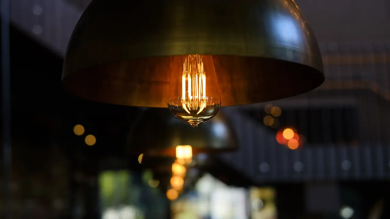 7 Jenis Lampu yang Biasa Digunakan, Kenali Kelebihan dan Kekurangannya ...