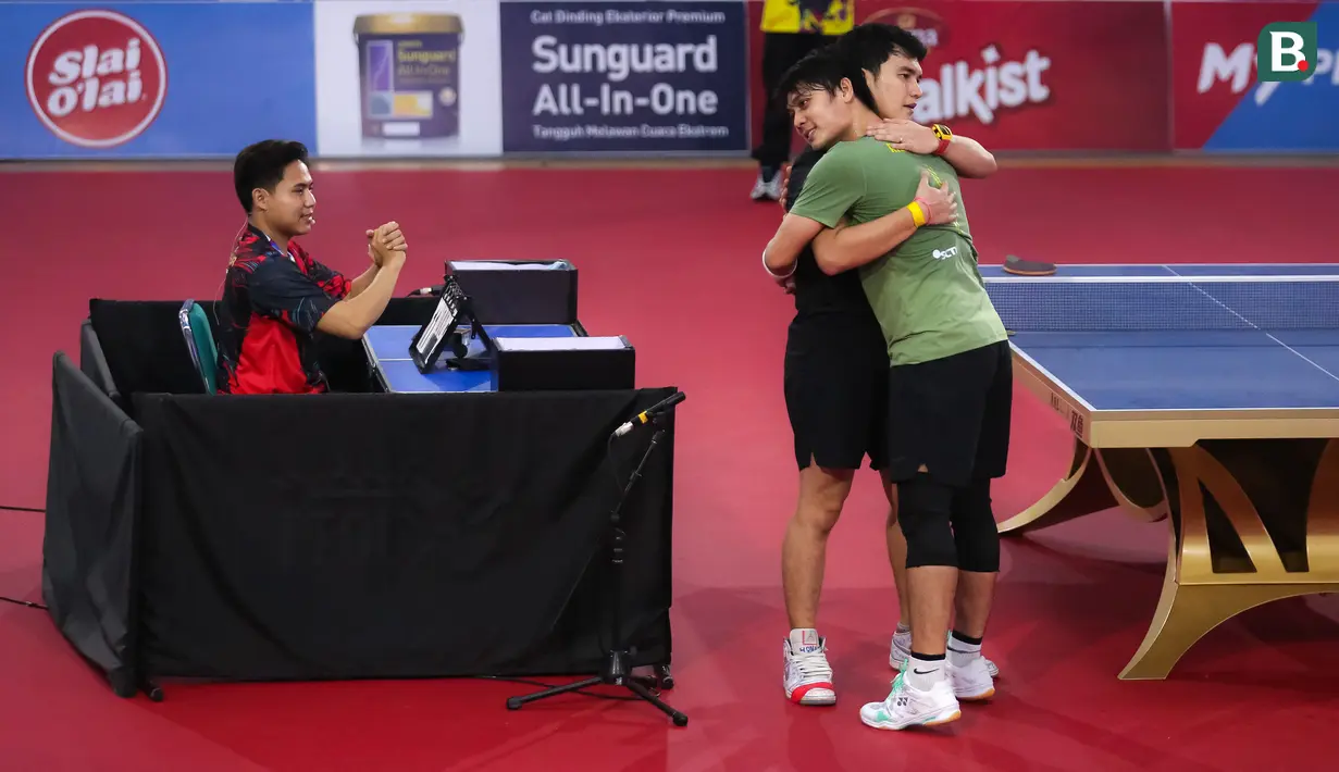 Foto: Tingkah Kocak Aldi Taher saat Tanding di Turnamen Olahraga Selebriti Indonesia, Baca Doa ...