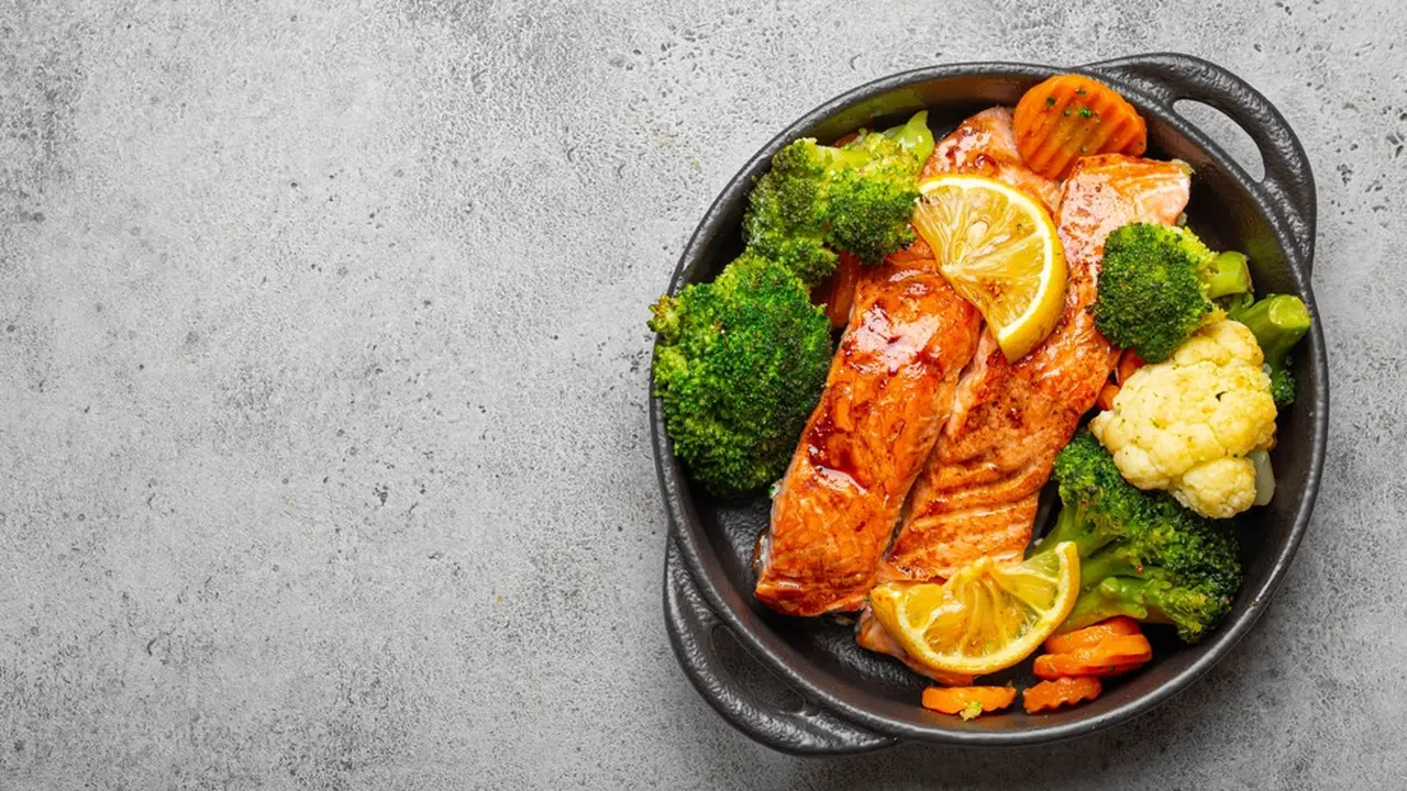 Masakan Anda Kurang Matang? Waspadai Bakteri Salmonella dalam Makanan ...