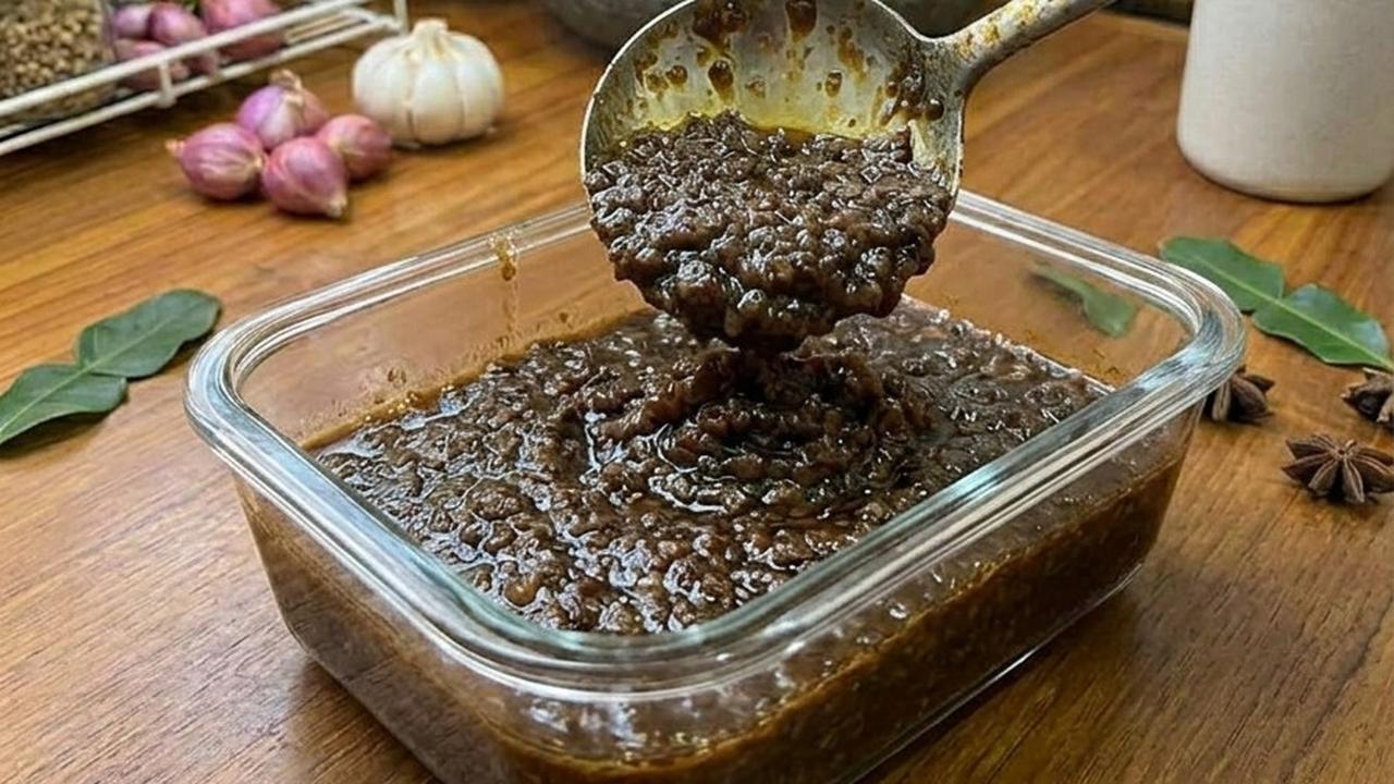 Cara Membuat Bumbu Hitam Madura, Ini Rahasia Warna Pekat dan Teknik ...