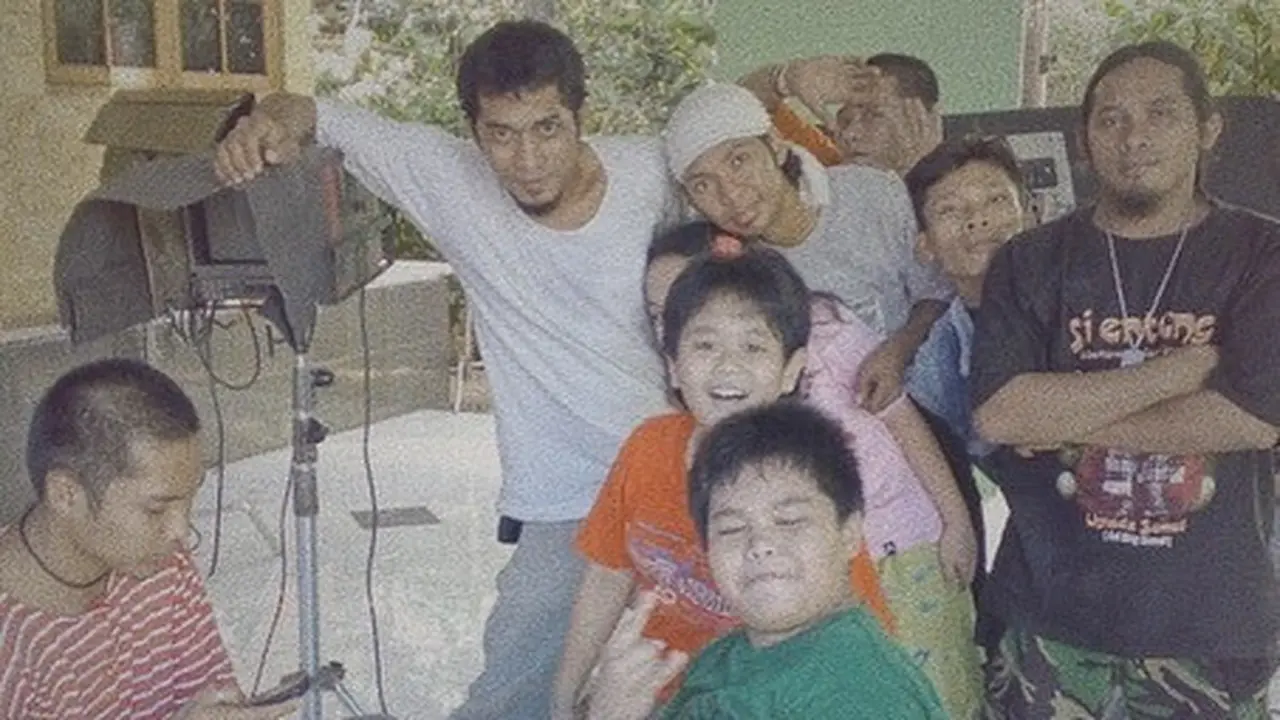 6 Potret Transformasi Kebersamaan Pemain Sinetron Si Entong, Kompak ...