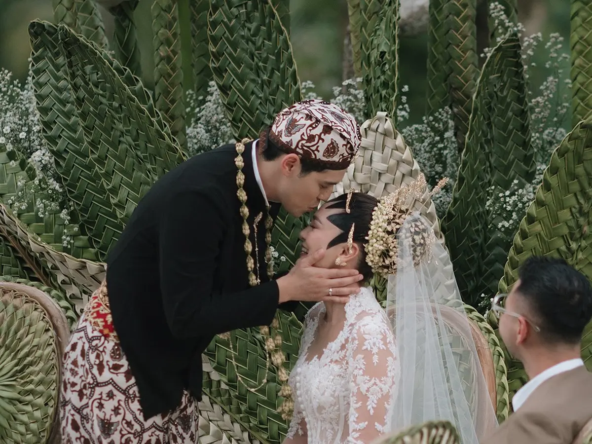 Luna Maya Wedding