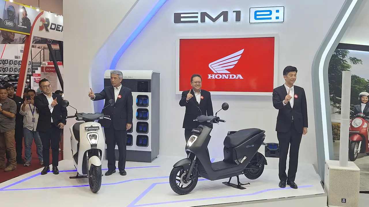 Honda Targetkan Jual 4 Juta Sepeda Motor Listrik pada 2030 - Otomotif ...