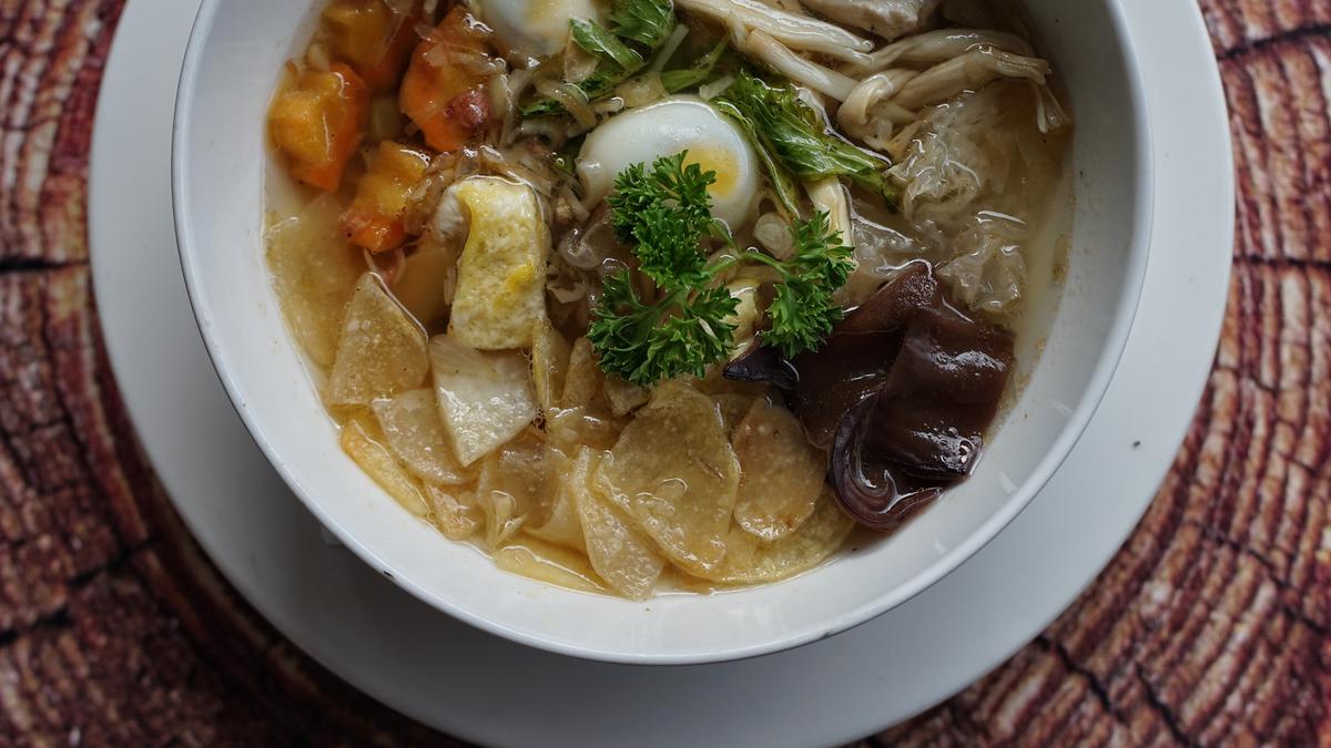 Resep Sop Kimlo Solo Super Lezat Menggugah Selera - Lifestyle Fimela.com