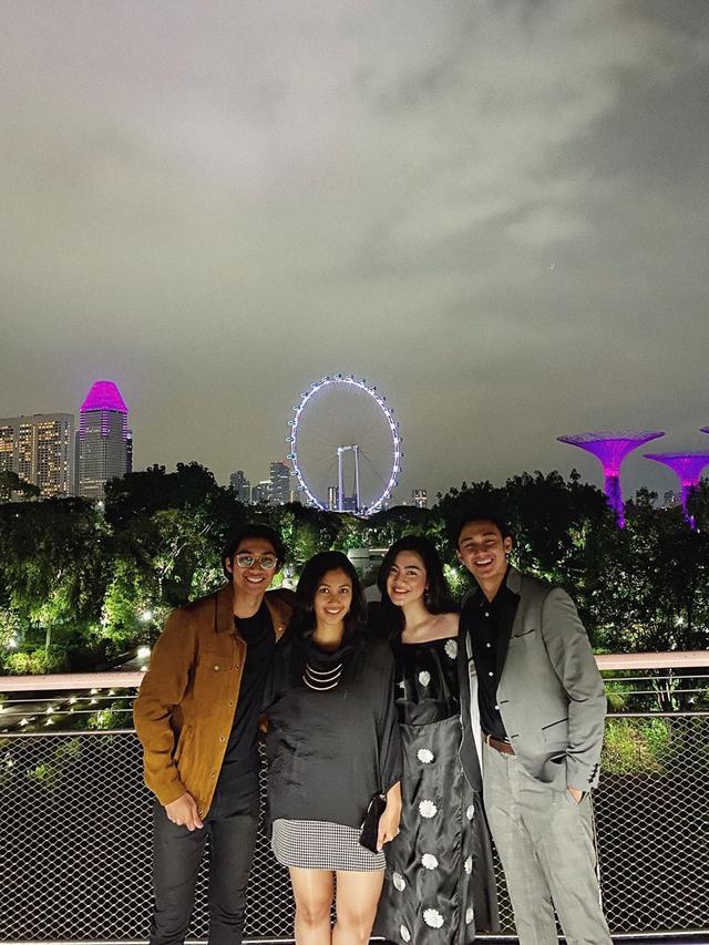 6 Potret Felicya Angelista dan Kedua Adik Caesar Hito, Bak Saudara ...