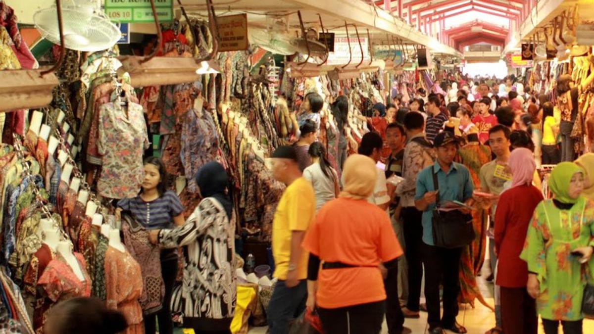 Tip dan Trik Belanja Batik di Pasar Beringharjo - Citizen6 Liputan6.com