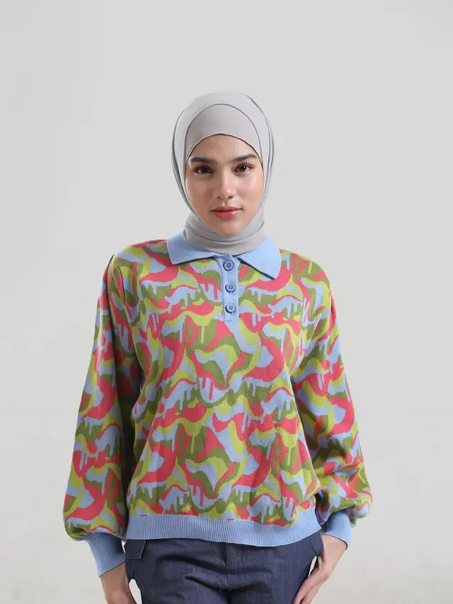 Pesona Davina Karamoy Bergaya Tomboy, Aura Cantiknya Curi Perhatian - Hot Liputan6.com