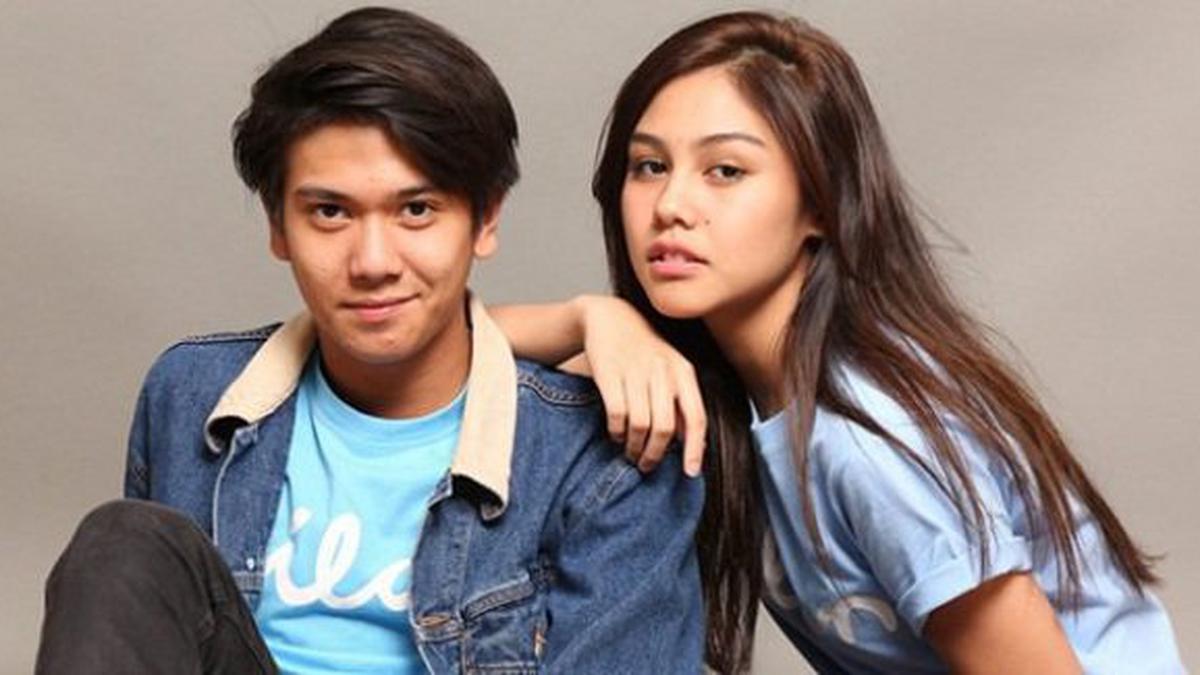 Dilan 1990 Tentang Nostalgia dan Jatuh Cinta yang Sederhana