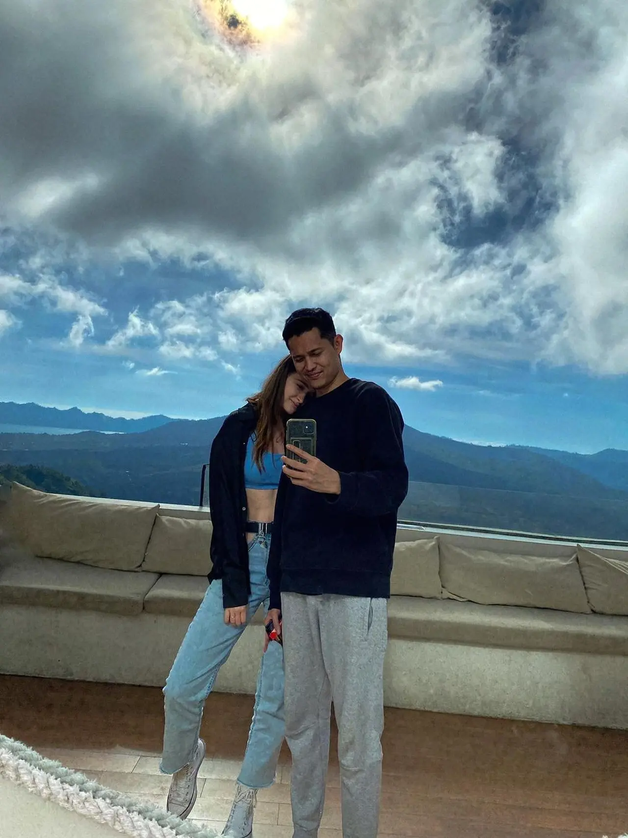 17 Tahun Berlalu, Ini Potret Terbaru 7 Pemain Coklat Stroberi - Hot ...