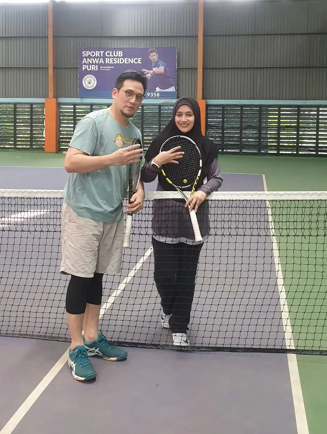 24 Tahun Menikah Jauh dari Gosip, Potret Kebersamaan Tengku Firmansyah ...