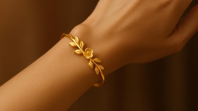 9 Model Gelang Emas Elegan 2 Gram Motif Daun, Ide Perhiasan Menawan di 2025