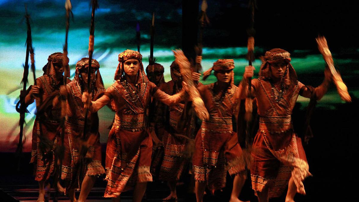 Keelokan Kain Minahasa I - Photo Fimela.com