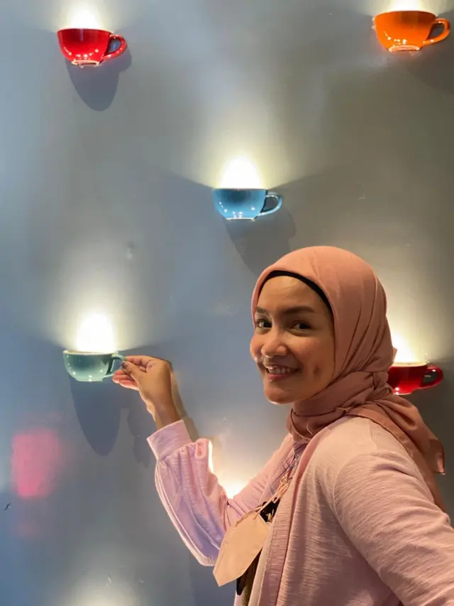 Lama Vakum, Ini 7 Potret Terbaru Intan Nuraini yang Sempat Dijuluki ...