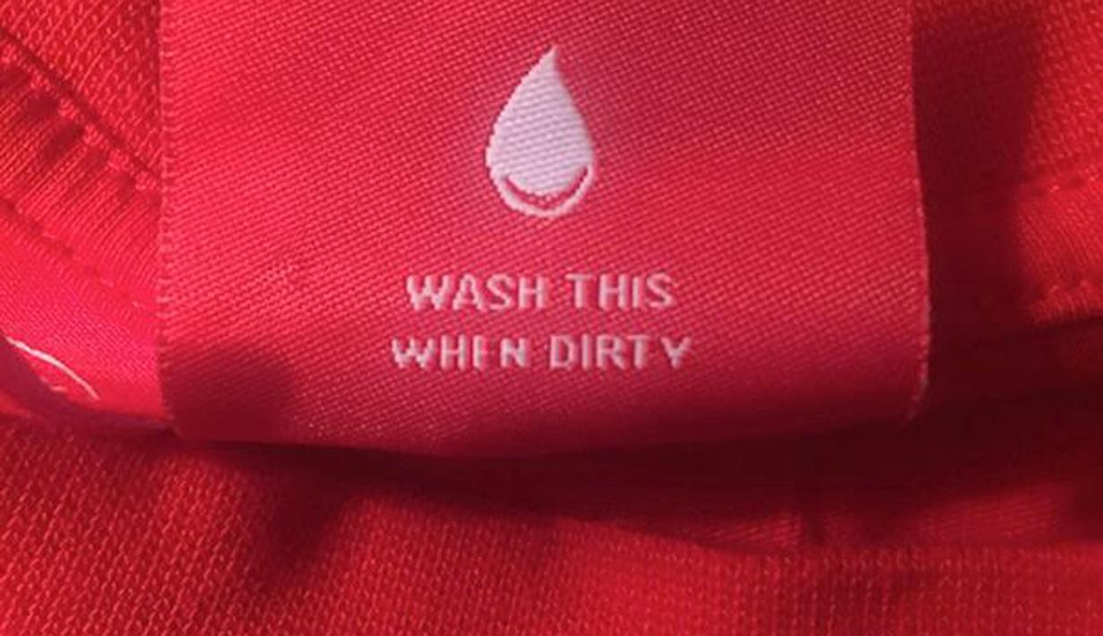 Langka: Keterangan di Label Baju Unik Ini Sukses Bikin Ngakak - Photo ...