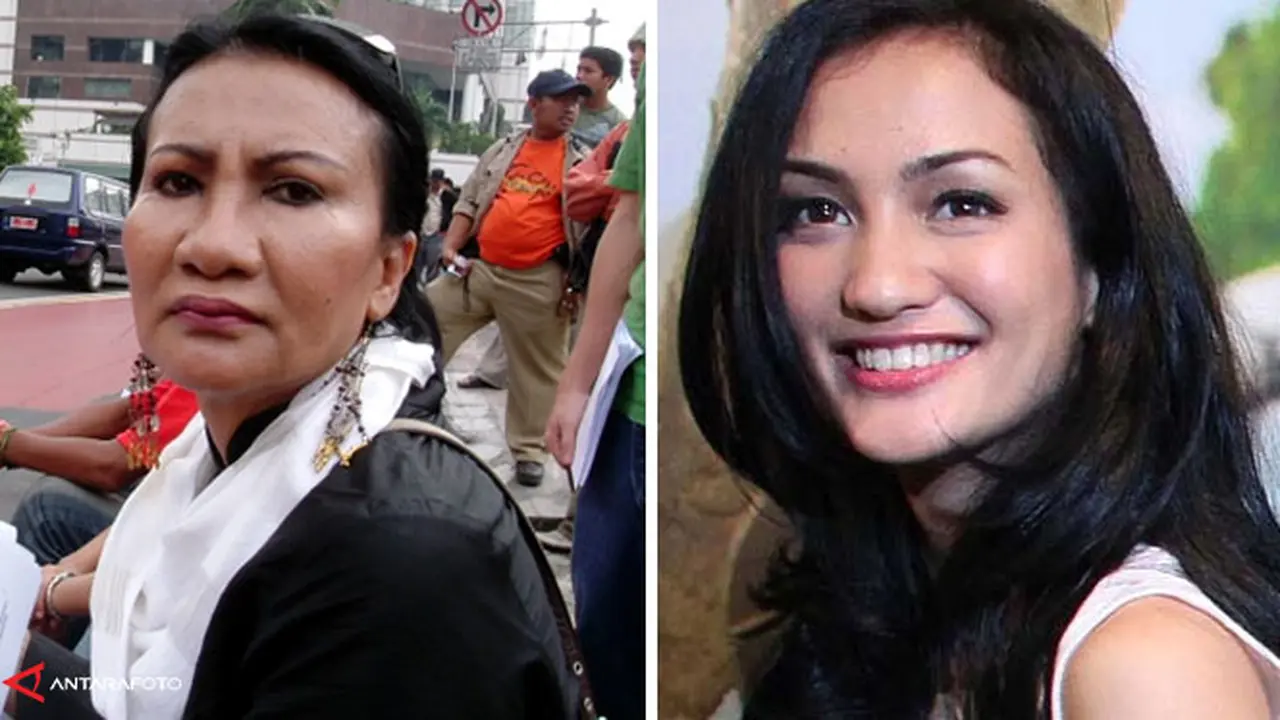 Ratna Sarumpaet dan Atiqah Hasiholan Akan Buka Posko Kesehatan - ShowBiz Liputan6.com