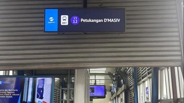 6 Potret Halte Petukangan D'Masiv, Bentuk Perayaan 22 Tahun yang Unik